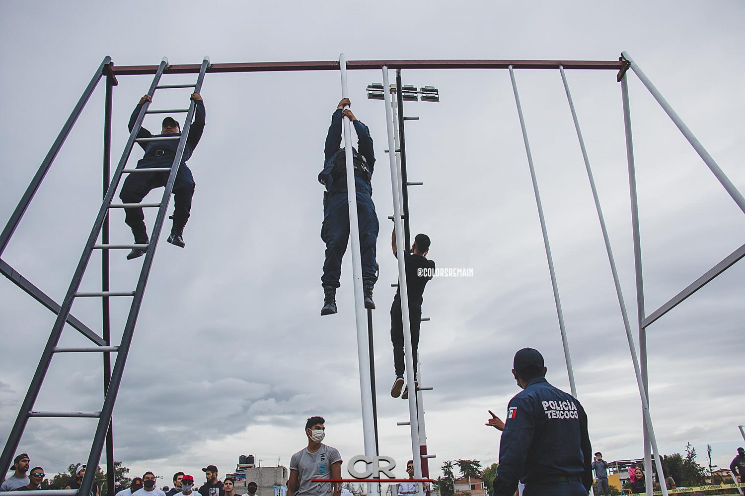 Inauguran barras de calistenia en Texcoco, con Paul Villafuerte como ...